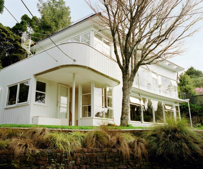 The best New Zealand homes from the past eight decades