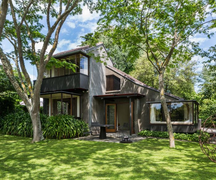 This Haumoana home is the last design of legendary architect John Scott