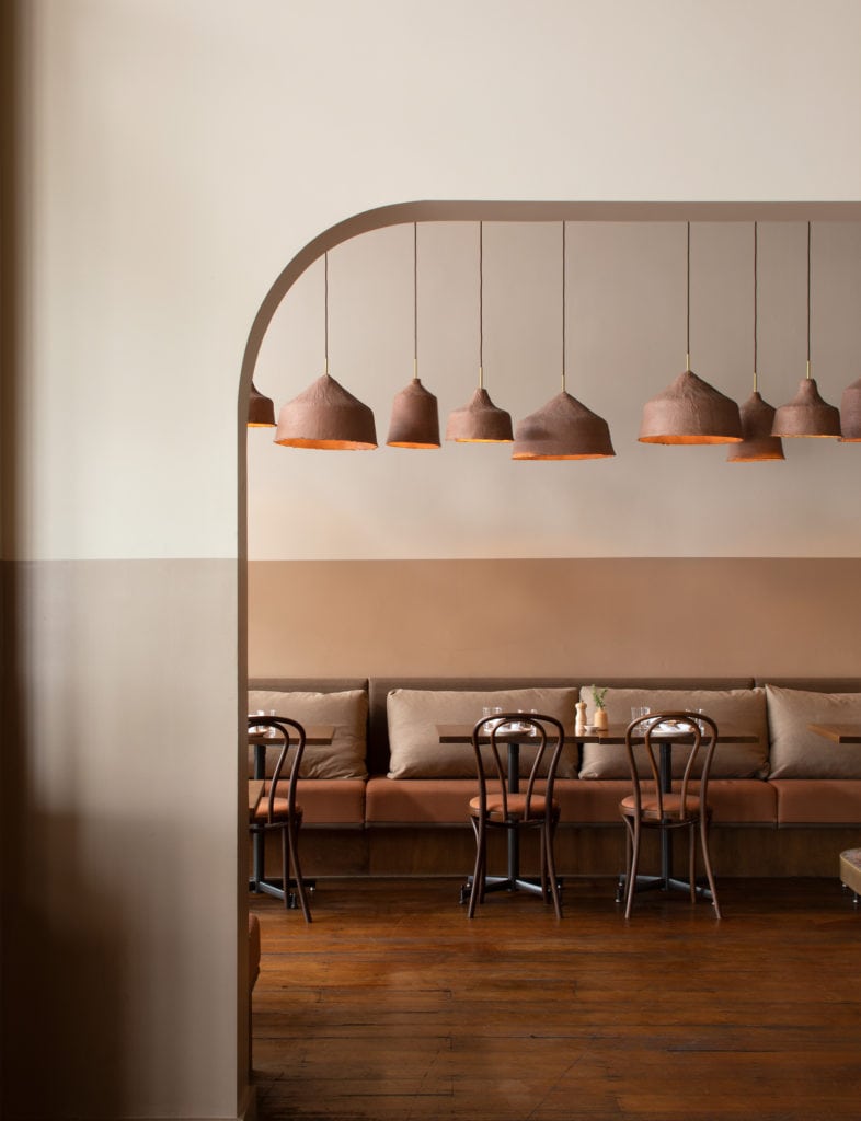 See how Andiamo restaurant managed to go bold with beige