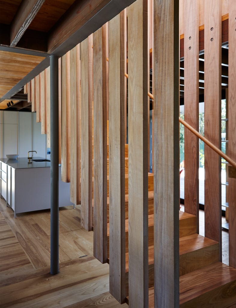 This unconventional Great Barrier bach has an award-winning interior style