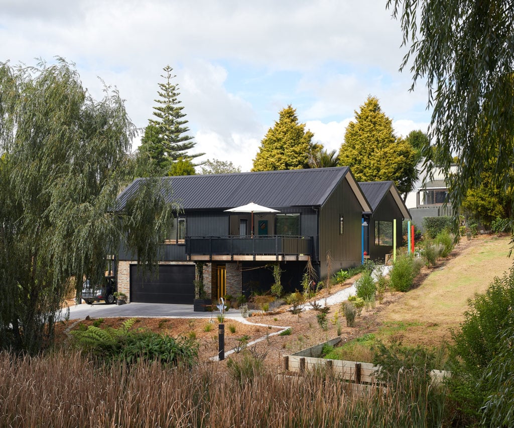 How this home used low-maintenance cladding to make a statement