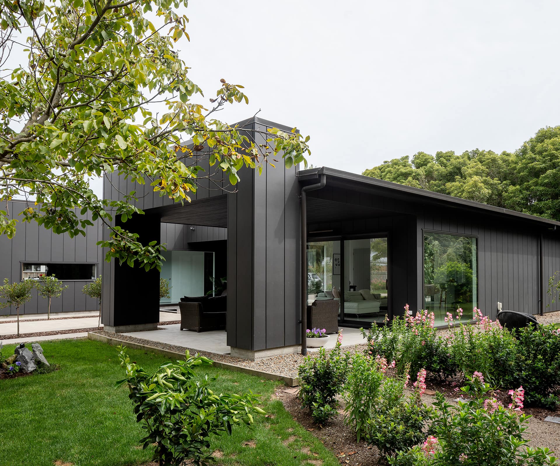 Designing a masterpiece | James Hardie | HOME Magazine