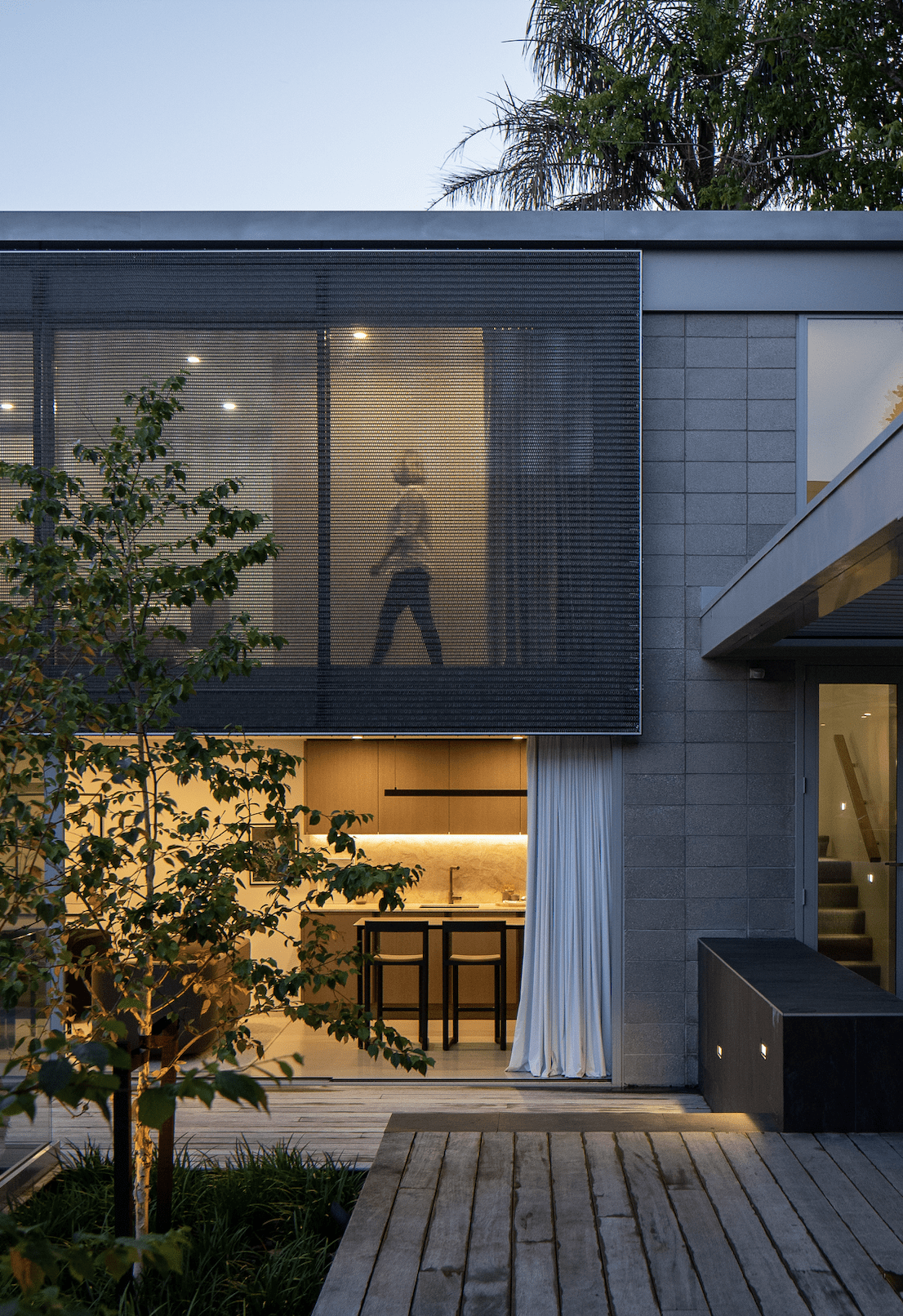 The modern chainmail and its myriad design uses