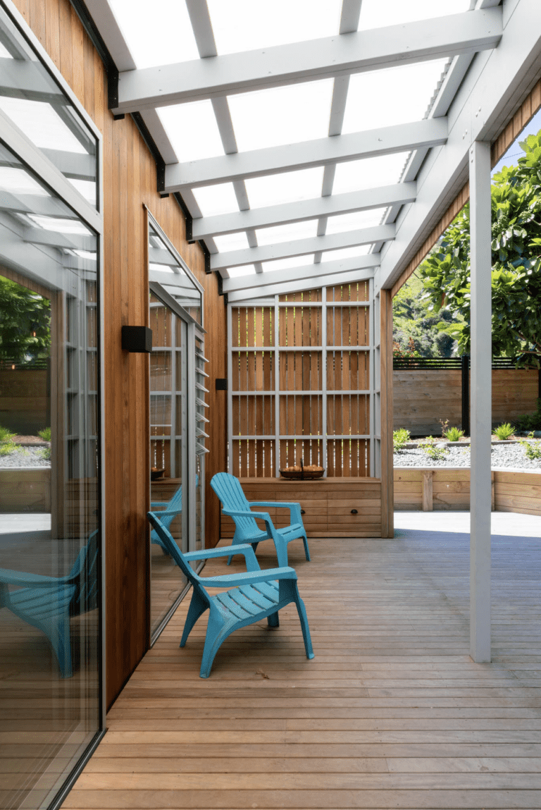 A free-spirited coastal home designed on a shoestring budget